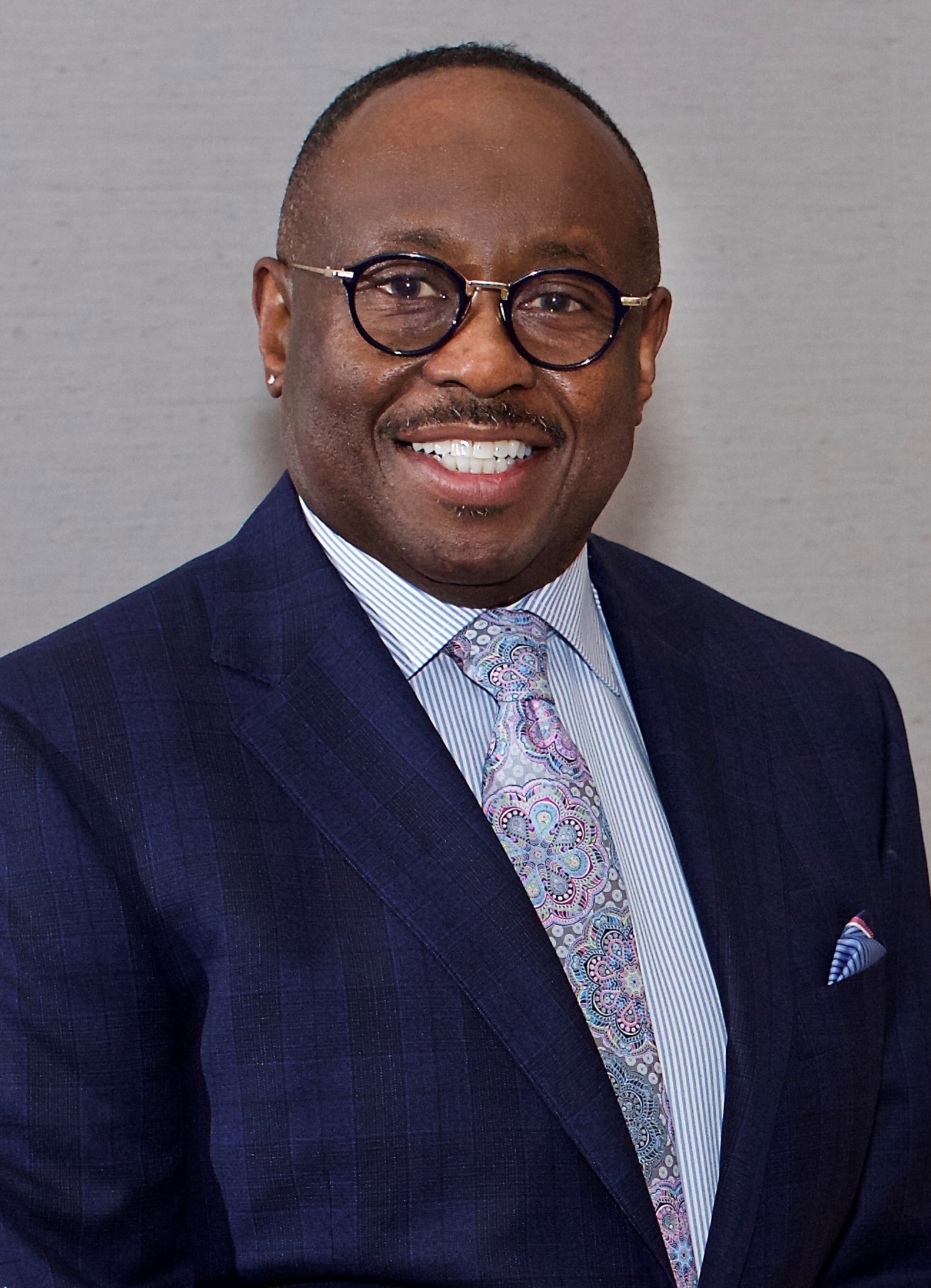 Board of Trustees Extend President's Contract - Cornish